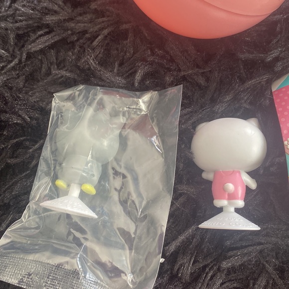 Hello Kitty | Toys | Hello Kitty And Friends Chibi Snapz | Poshmark